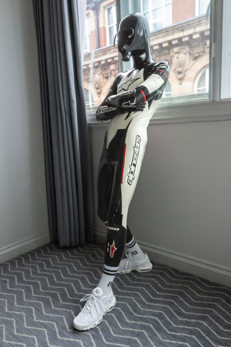 Rubber Fetish Photos & Stories – Prince of Rubber